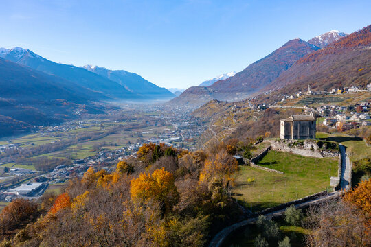 รูปภาพTresivio – เลือกดูภาพถ่ายสต็อก เวกเตอร์ และวิดีโอ124 | Adobe Stock