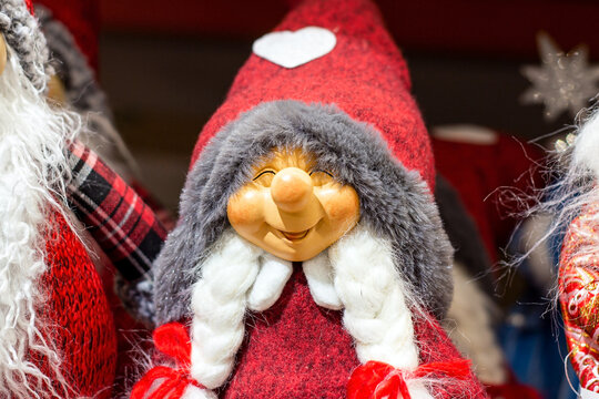 Tomte bilder – Bläddra bland 3,762 stockfoton, vektorer och videor ...