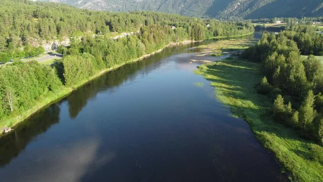 Hallingdalselva - Images et vidéos libres de droits | Adobe Stock