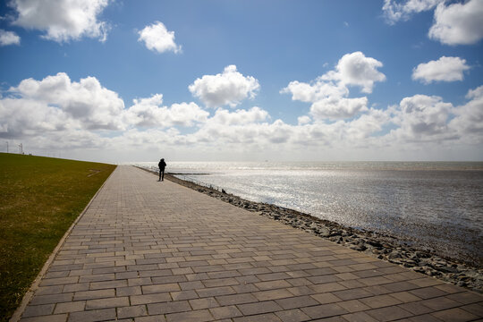 รูปภาพStrandpromenade – เลือกดูภาพถ่ายสต็อก เวกเตอร์ และวิดีโอ4,382 ...