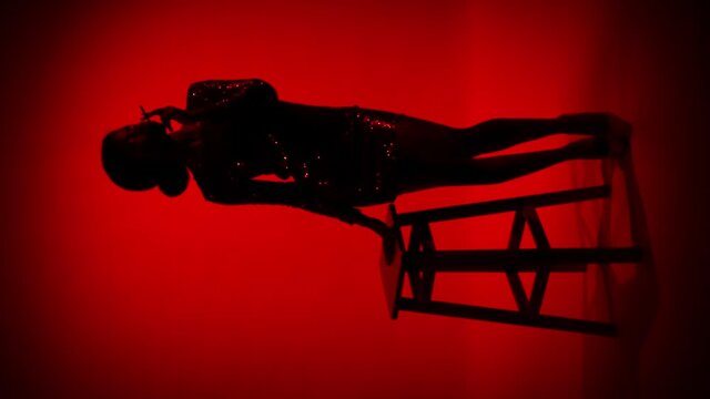 Burlesque Background Bilder – Durchsuchen 7,990 Archivfotos ...