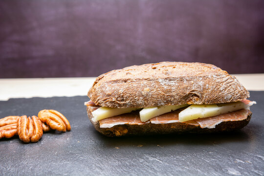 Bollo Bilder – Durchsuchen 10,429 Archivfotos, Vektorgrafiken und ...