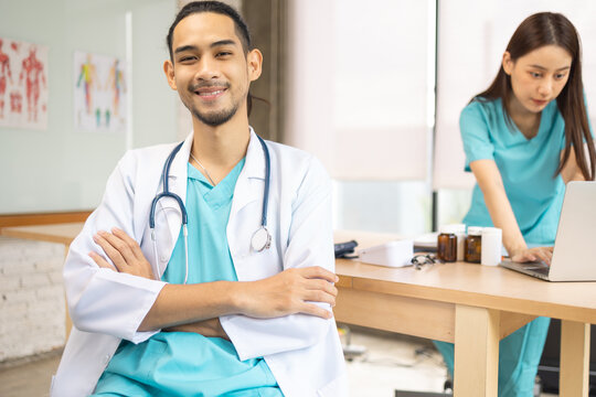 Interact Images – Browse 162,874 Stock Photos, Vectors, and Video ...