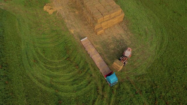 "Hay Rolls" Images – Browse 1,188 Stock Photos, Vectors, and Video ...