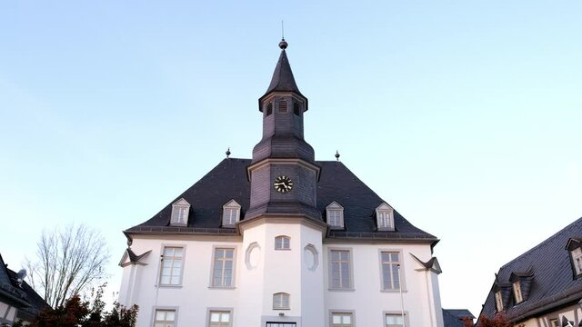 Usingen Images – Parcourir 230 le catalogue de photos, vecteurs et ...