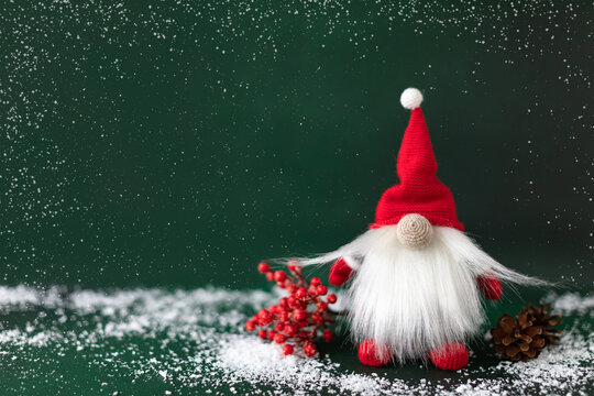 Tomte bilder – Bläddra bland 3,759 stockfoton, vektorer och videor ...