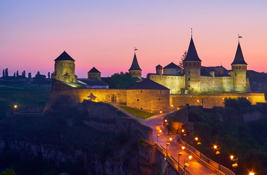 2,039,554 BEST Battlement IMAGES, STOCK PHOTOS & VECTORS | Adobe Stock