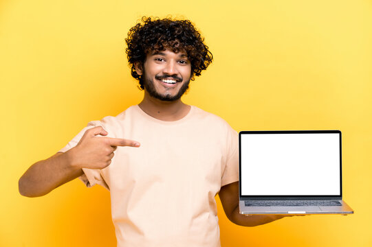 Man Pointing On Screen Bilder – Durchsuchen 86,656 Archivfotos ...