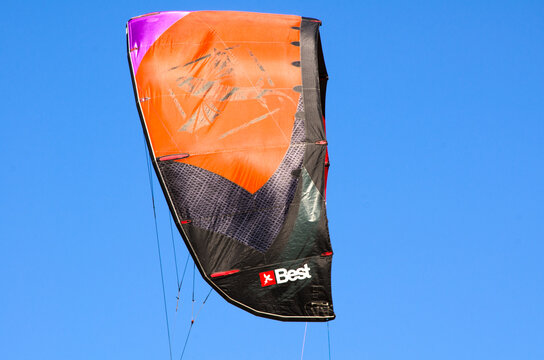 Kiter 画像 - 参照 4,378 Stock 写真、ベクターおよびビデオ | Adobe Stock