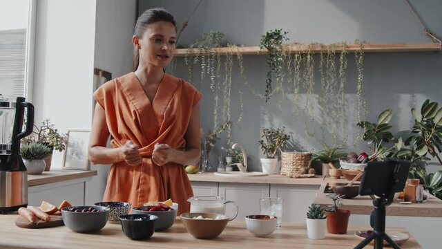 Influencer Food Images – Browse 8,906 Stock Photos, Vectors, and Video ...