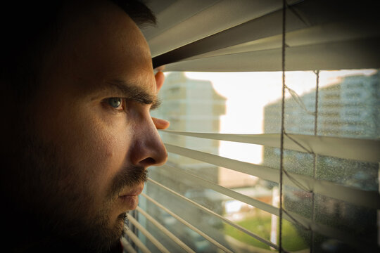 LAS 45,383 MEJORES IMÁGENES, FOTOS DE ARCHIVO Y VECTORES DE Disgruntled ...