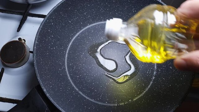 "Cooking Oil" Images – Browse 57,322 Stock Photos, Vectors, and Video ...