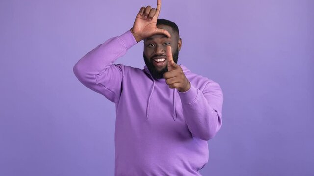 "Loser Sign"-Bilder: Stock-Fotos & -Videos. | Adobe Stock