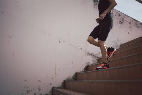 2,303,491 BEST Stepping IMAGES, STOCK PHOTOS & VECTORS | Adobe Stock