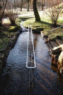 Wassertretbecken Bilder – Durchsuchen 295 Archivfotos, Vektorgrafiken ...