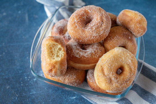 Bonuelo Bilder – Durchsuchen 5,642 Archivfotos, Vektorgrafiken und ...