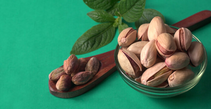 Pista Green Background Images – Browse 1,118 Stock Photos, Vectors, and ...