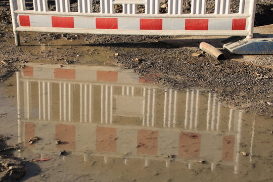 Absperren Bilder – Durchsuchen 2,890 Archivfotos, Vektorgrafiken und ...