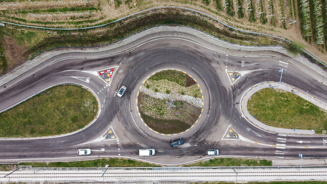 LAS 103,152 MEJORES IMÁGENES, FOTOS DE ARCHIVO Y VECTORES DE Rotonda ...