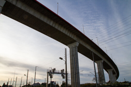 「Autopont」の写真素材 | 98件の無料イラスト画像 | Adobe Stock