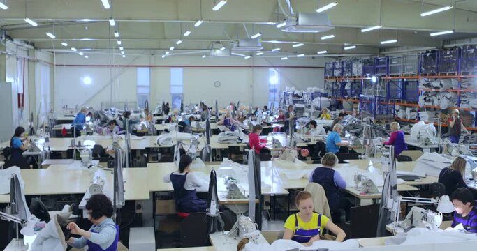 Clothing Factory Images – Browse 553,426 Stock Photos, Vectors, and ...