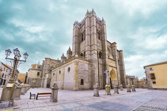 「Castile」の画像 - 50,503 件の Stock 写真、ベクターおよびビデオ | Adobe Stock