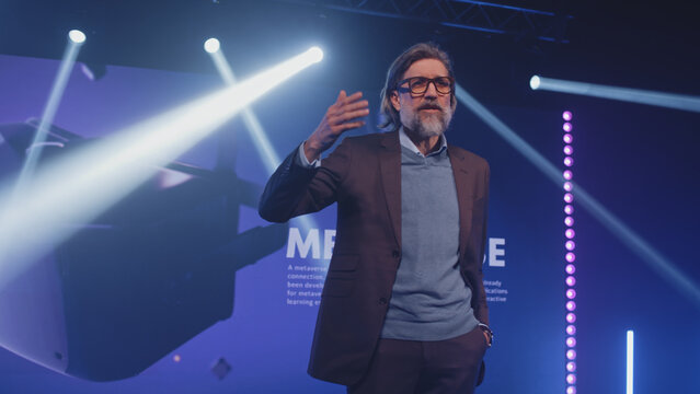 Presenter Stage Images – Browse 20,183 Stock Photos, Vectors, and Video ...