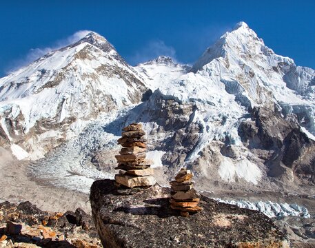 Mahalangur Images – Browse 1,041 Stock Photos, Vectors, and Video ...