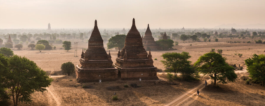 "Temples Of Bagan"-Bilder: Stock-Fotos & -Videos. | Adobe Stock