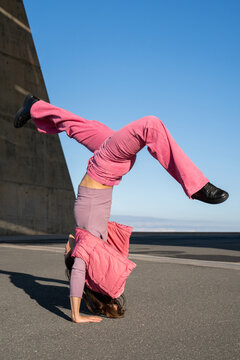 Flexible Images – Browse 332,679 Stock Photos, Vectors, and Video ...