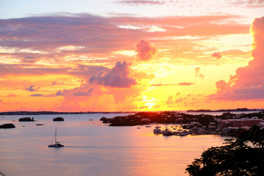 Bermuda Sunset Images – Browse 1,314 Stock Photos, Vectors, and Video ...