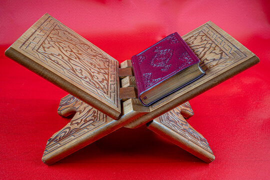 Rahle bilder – Bläddra bland 87 stockfoton, vektorer och videor | Adobe ...