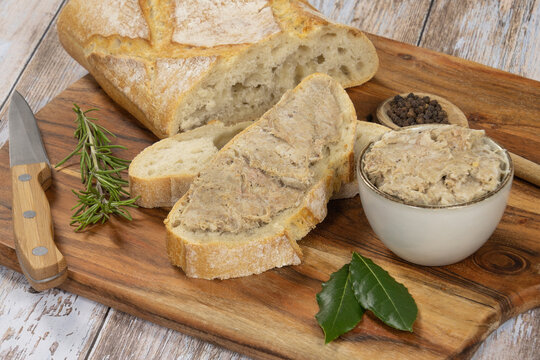 Rillette bilder – Bläddra bland 2,171 stockfoton, vektorer och videor ...