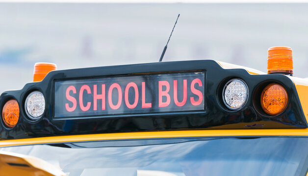 รูปภาพSchool-Bus – เลือกดูภาพถ่ายสต็อก เวกเตอร์ และวิดีโอ870 | Adobe Stock