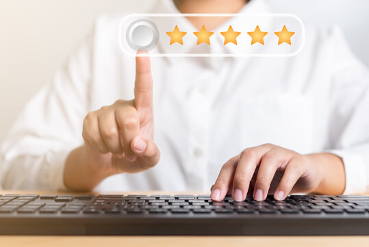 Reviewer bilder – Bläddra bland 11,466 stockfoton, vektorer och videor ...