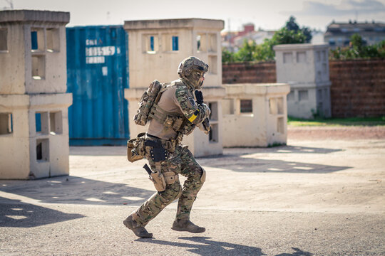 Emboscada Images – Browse 55 Stock Photos, Vectors, and Video | Adobe Stock