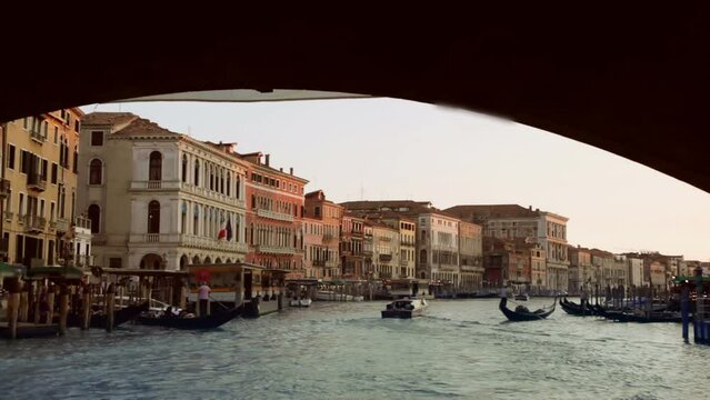 Venice Video Images – Browse 48,229 Stock Photos, Vectors, and Video ...