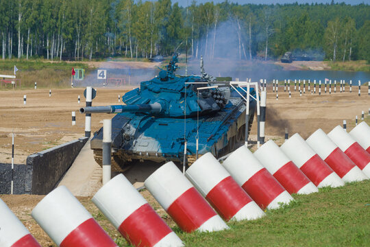 รูปภาพMtu-72 – เลือกดูภาพถ่ายสต็อก เวกเตอร์ และวิดีโอ486 | Adobe Stock