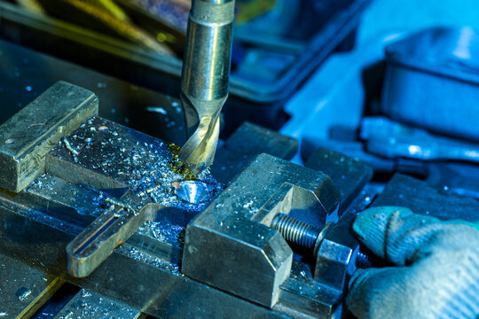 รูปภาพDrilling-Machine – เลือกดูภาพถ่ายสต็อก เวกเตอร์ และวิดีโอ255 ...