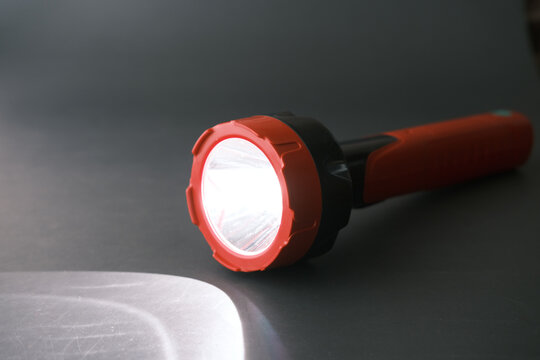 รูปภาพTourch – เลือกดูภาพถ่ายสต็อก เวกเตอร์ และวิดีโอ145 | Adobe Stock