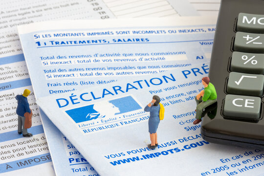 Contribuables Images – Browse 152 Stock Photos, Vectors, and Video ...
