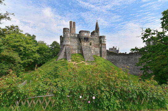 Angerburg Bilder – Durchsuchen 1,434 Archivfotos, Vektorgrafiken und ...