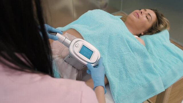 Cryolipolysis Images – Browse 1,035 Stock Photos, Vectors, and Video ...