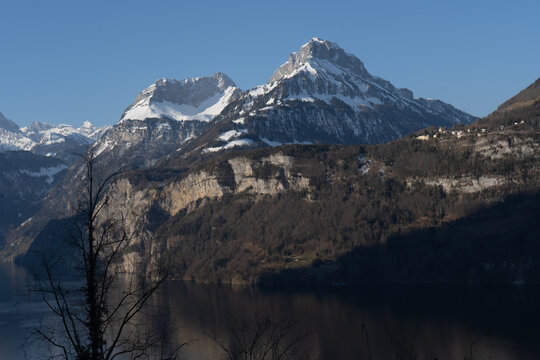 Unterwalden Imagens – Procure 381 fotos, vetores e vídeos | Adobe Stock