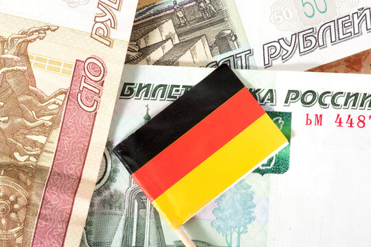 Engpass bilder – Bläddra bland 663 stockfoton, vektorer och videor ...