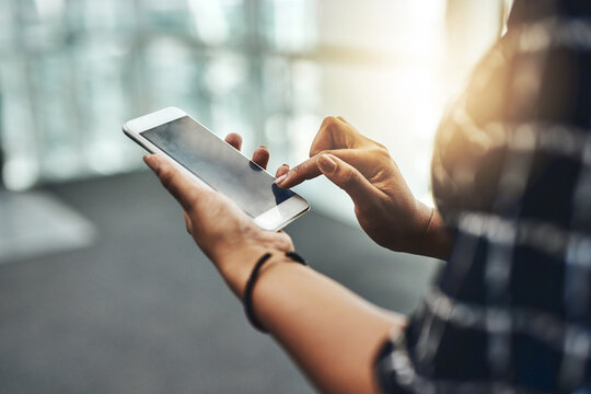 Unrecognizable Images – Browse 499,042 Stock Photos, Vectors, and Video ...