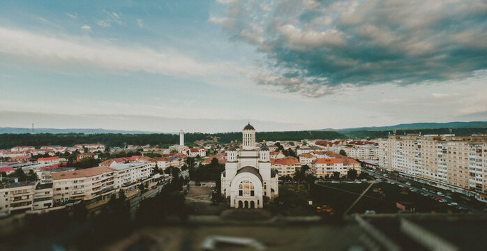 「Bacau」の画像 - 374 件の Stock 写真、ベクターおよびビデオ | Adobe Stock