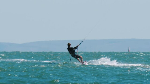 Bidirectional Images – Browse 673 Stock Photos, Vectors, and Video ...