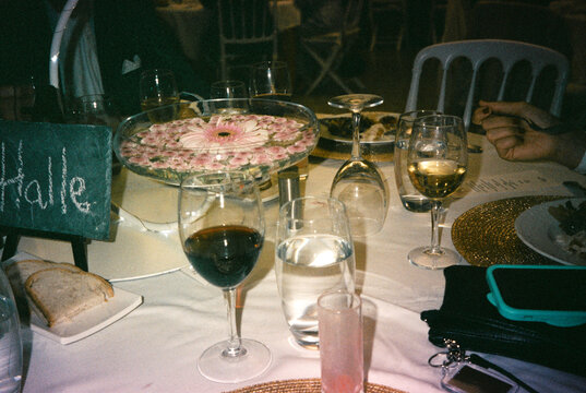 รูปภาพTeble – เลือกดูภาพถ่ายสต็อก เวกเตอร์ และวิดีโอ651 | Adobe Stock