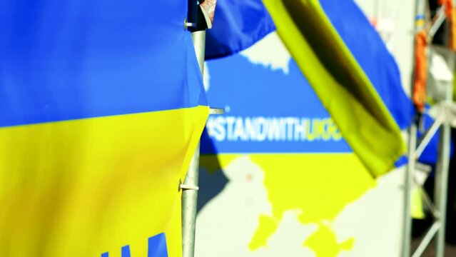 「Standwithukraine」の写真素材 | 329件の無料イラスト画像 | Adobe Stock